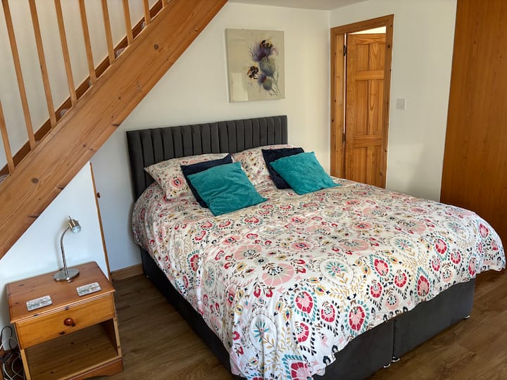 Quirky Semi Rural Hideaway - Peebles