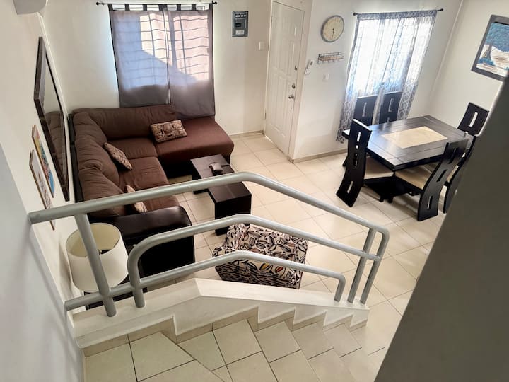 Casa En Zona Tranquila,  (Facturamos) - Los Mochis