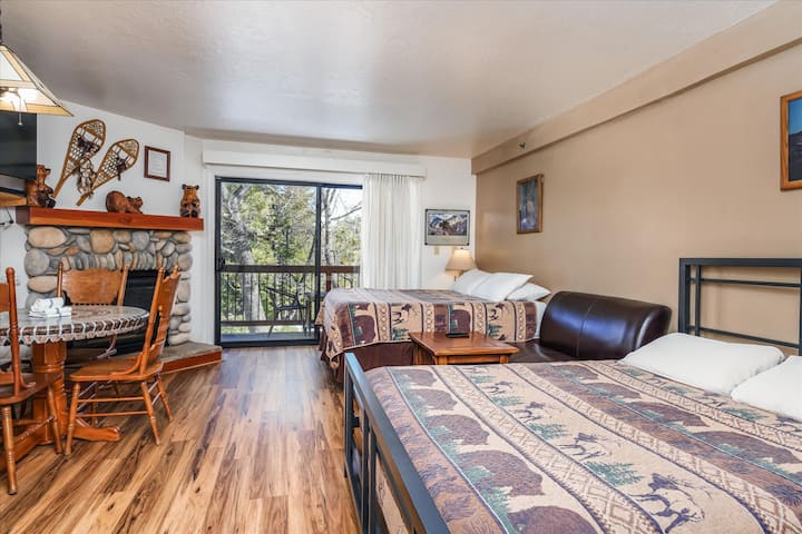 Yosemite West Studio Condo A111 - Yosemite Valley, CA