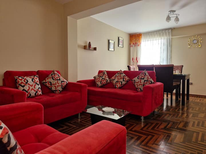 Acogedor Apartamento Entero Frente Al Ovalo Papal - Trujillo