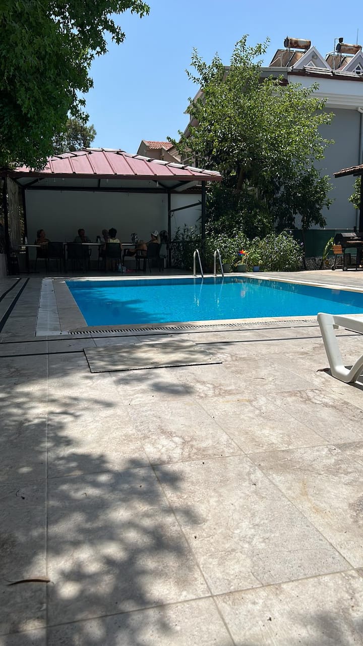 3+1 Havuzlu Ve Full Eşyalı Daire - Marmaris