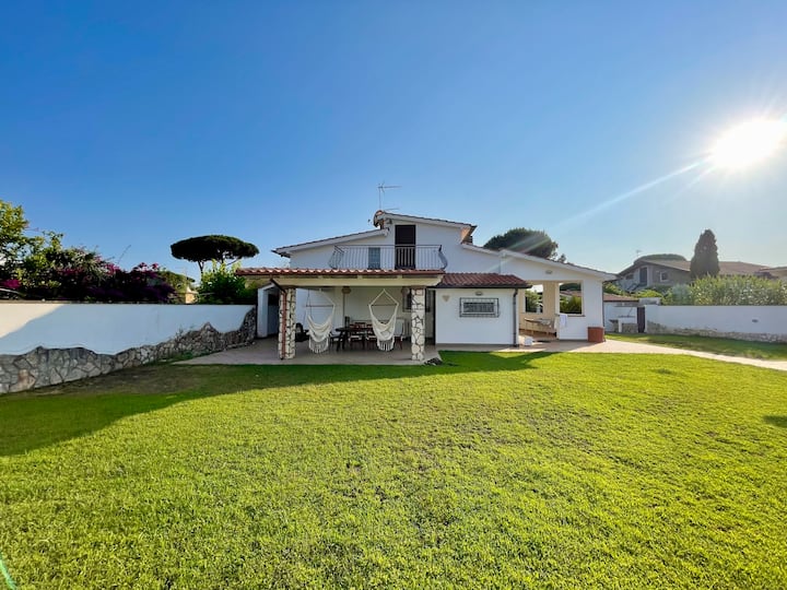 Circeo Villa Su Tre Livelli A Pochi Metri Dal Mare - San Felice Circeo