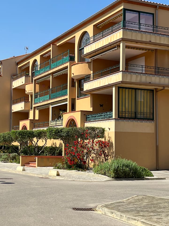 Appartement De Vacances à 200m De La Plage - Valras-Plage