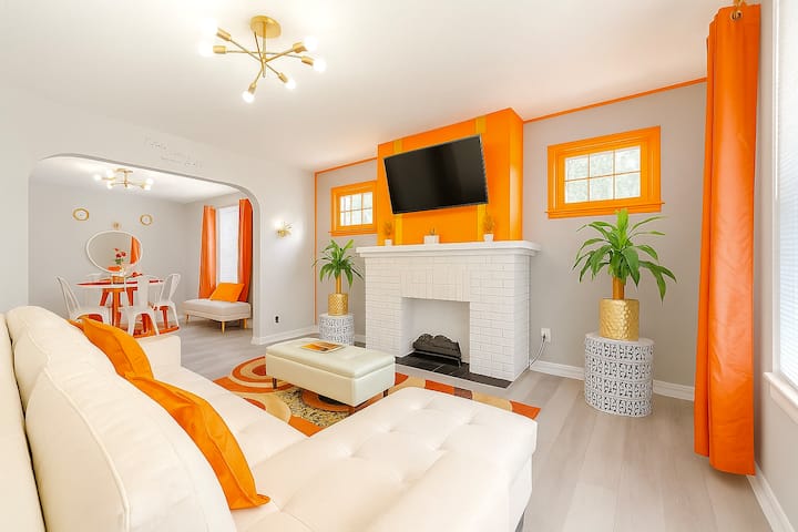 Sunstone Retreat: Cozy 1br Gateway –9 Min To Dtown - Cleveland, OH
