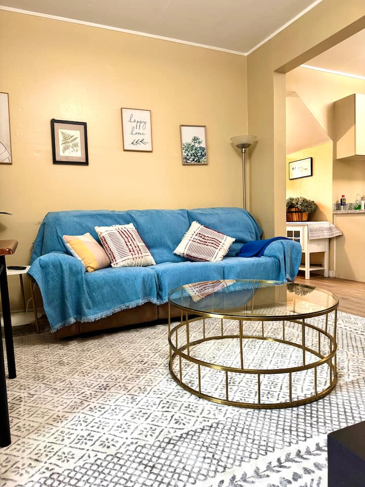 Bright &Cute 2 Bedroom Home In Sf -Family Friendly - Brisbane, CA