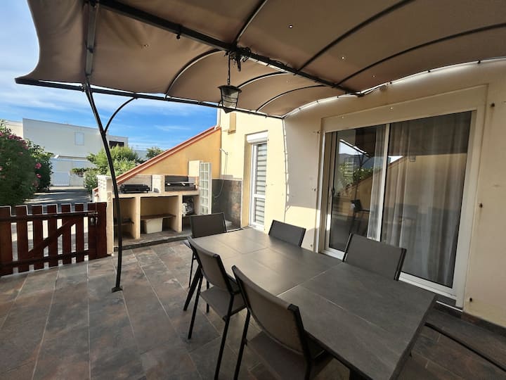 Superbe Appartement Avec Terrasse En Bord De Mer - Le Barcarès