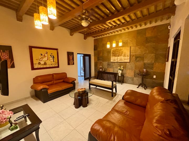 La Casa De La 16: -Casa #7 - Campeche