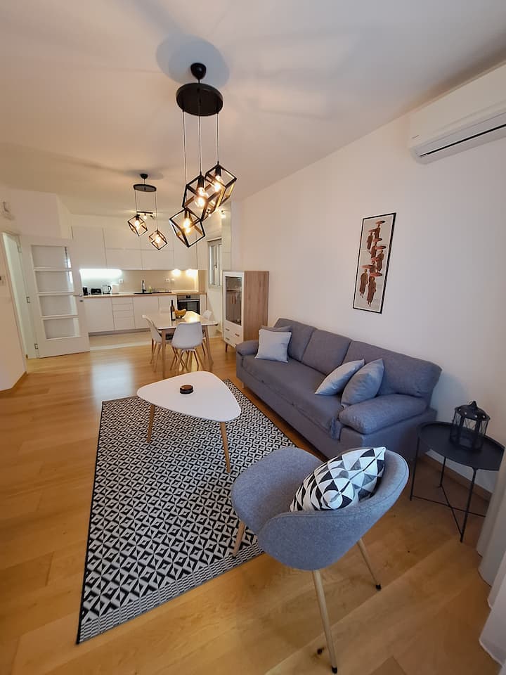 Belle Apartment- Cosy And Comfortable - Kotor