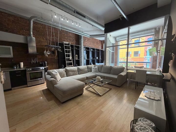 Urban Oasis In The Heart Of Downtown - Evansville, IN