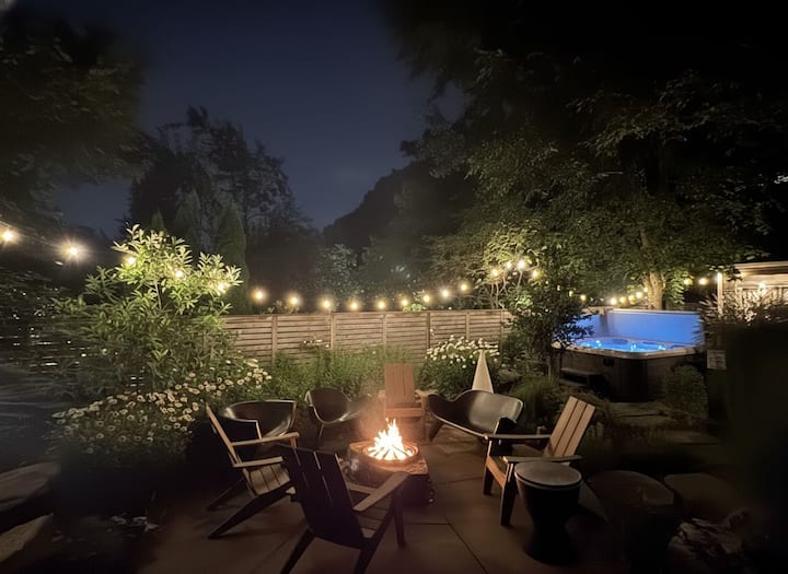 Hot Tub Infrared Sauna  Peloton Treadmills - Pittsburgh, PA