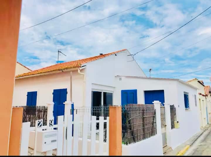 Maison Charmante Bien Située, Terrasse Ensoleillée - Valras-Plage