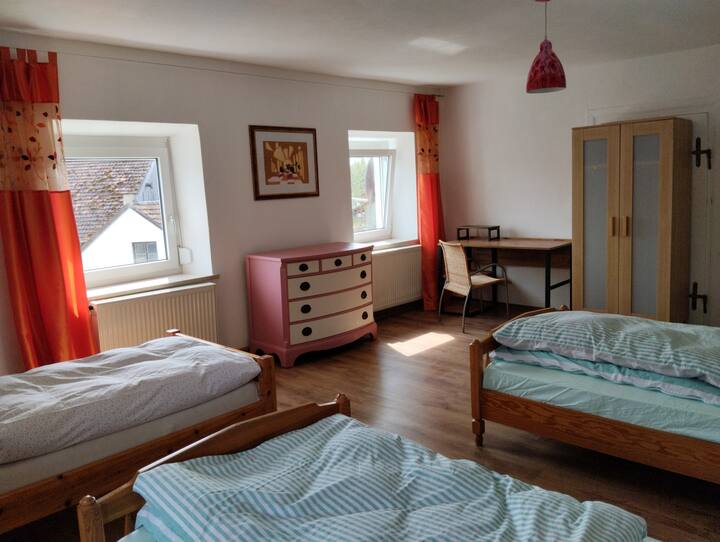 Ruhige Wohnung Mit Garten - Straubing