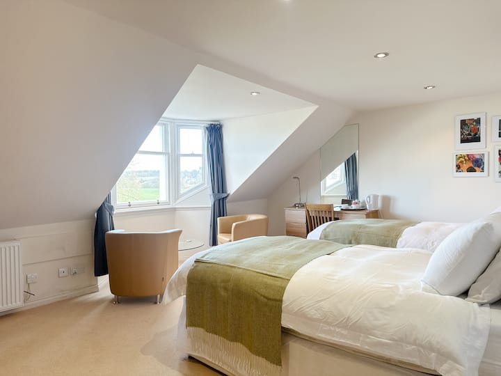 Isla City Centre Twin Suite With Views - Perth