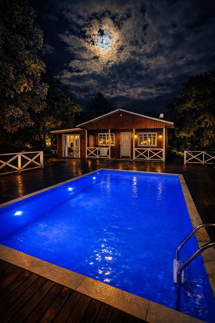 Casa De Campo Com Piscina – Até 10 Hóspedes - Bom Retiro