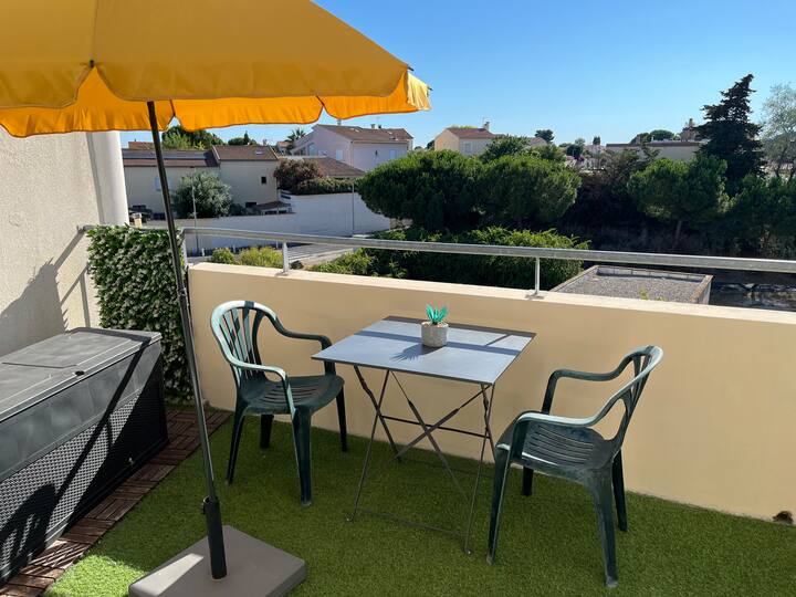 Appartement T2 Situé à 200m Du Port, Dernier éTage - Mèze