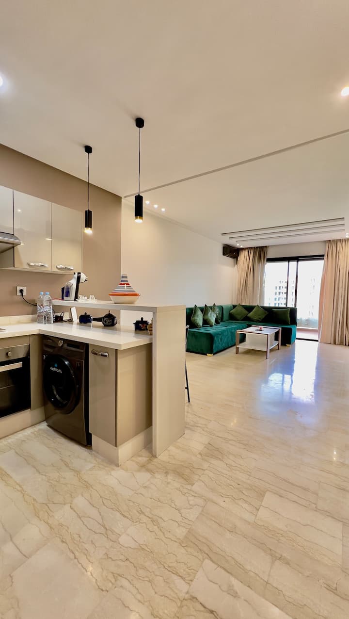 Cozy Studio Vue Panoramique - Face à La Gare Oasis - Casablanca