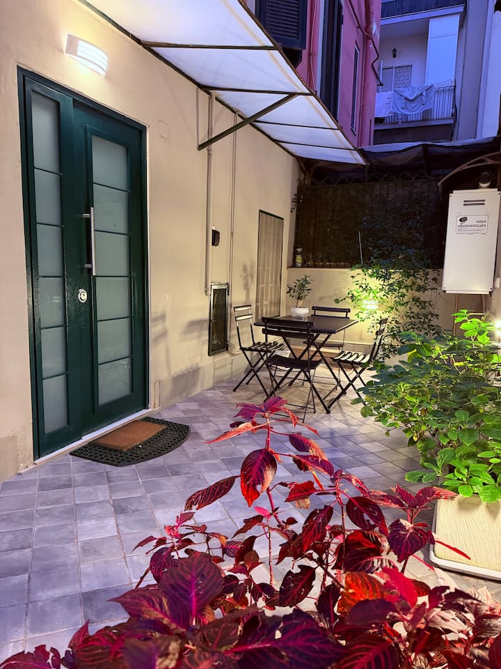 Il Terrazzino - Intero Appartamento Al Vomero - Naples