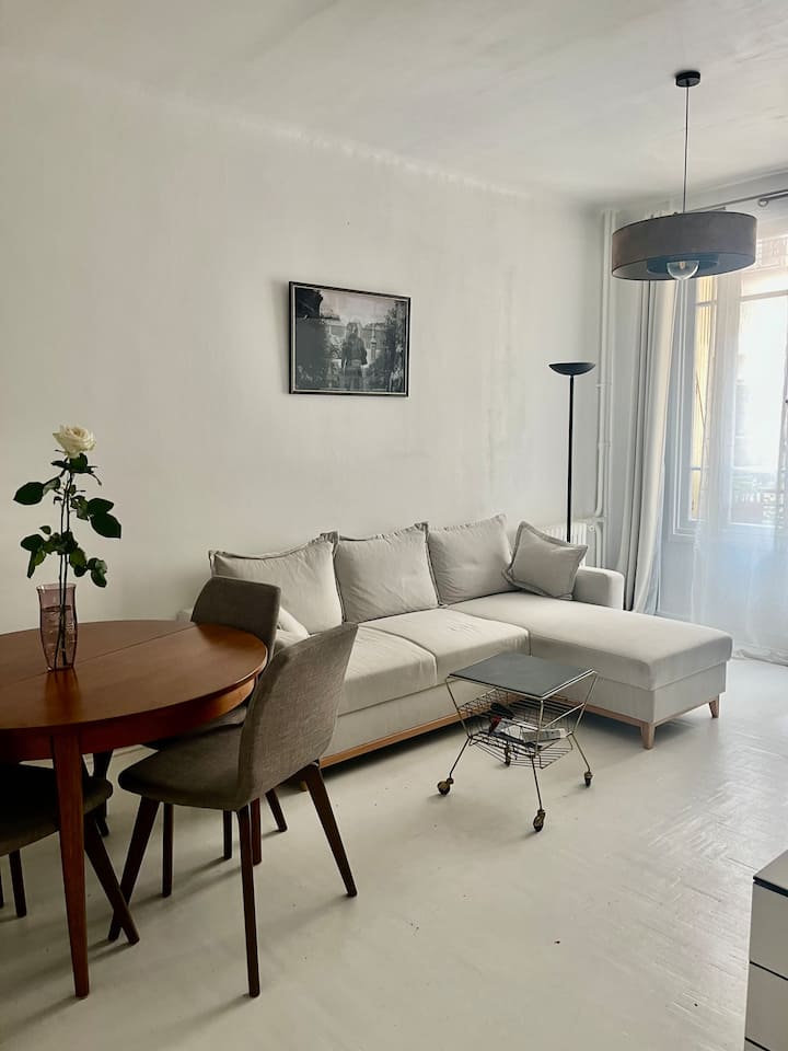 Louvre Palais Royalties Apartment - Paris