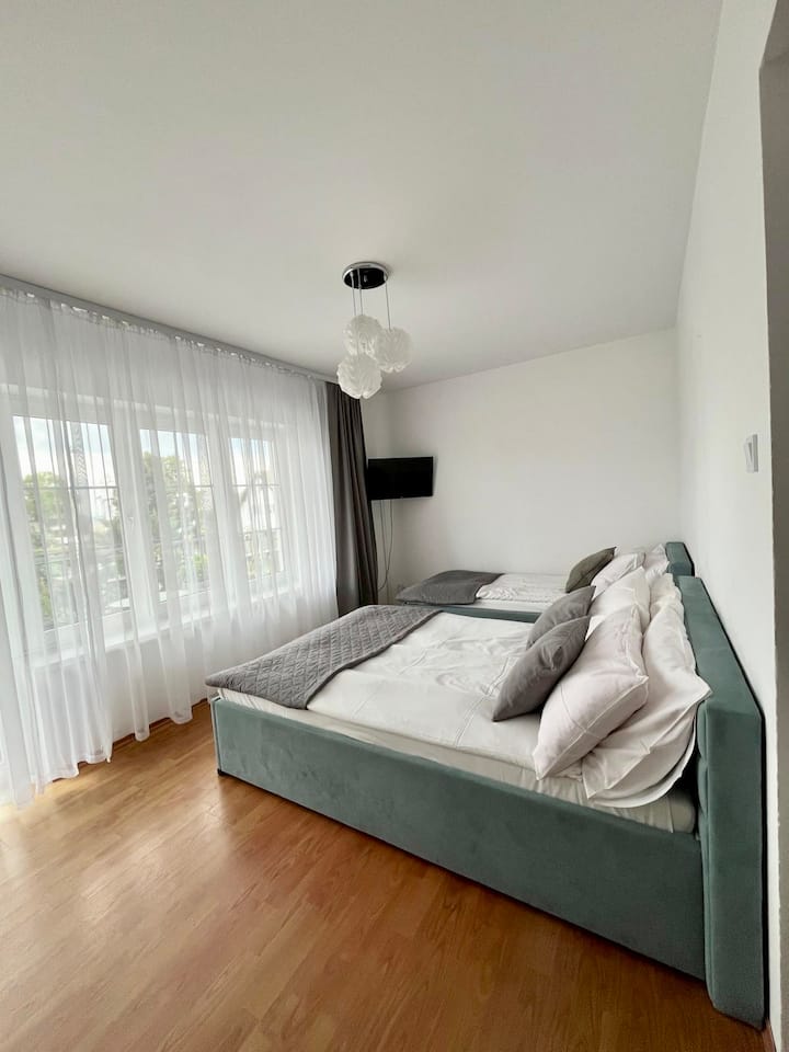 Pokój Standard 3 Osobowy śNiadanie W Cenie - Krynica Morska