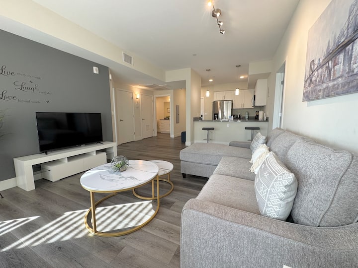 2b2b Top Floor | Quiet Apt | Courtyard View 415 Ha - Santana Row, San Jose, CA, États-Unis