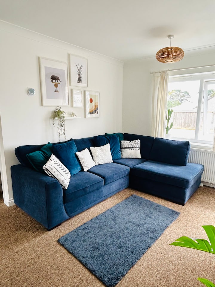 Paddocks View. Sleeps 5. Parking. Beaches And Dogs - Crantock