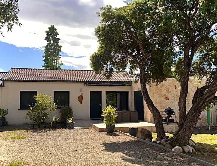 Villa  Avec Terrasse , Jardin Et Piscine Privative - Ghisonaccia