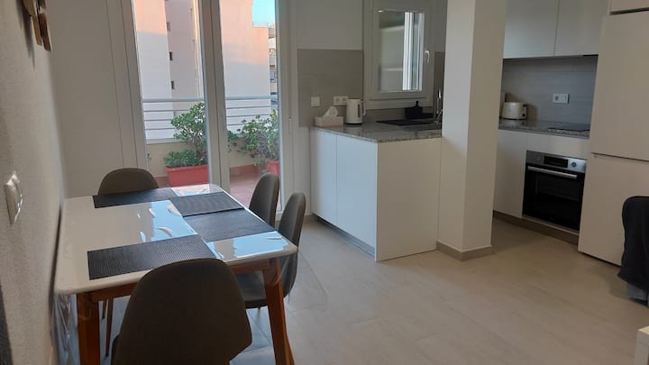 Comodo áTico Con Enorme Terraza - Torrevieja