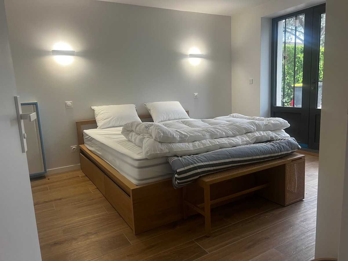 130sqm Modern Flat next to Lac Annecy - Flats for Rent in Annecy ...