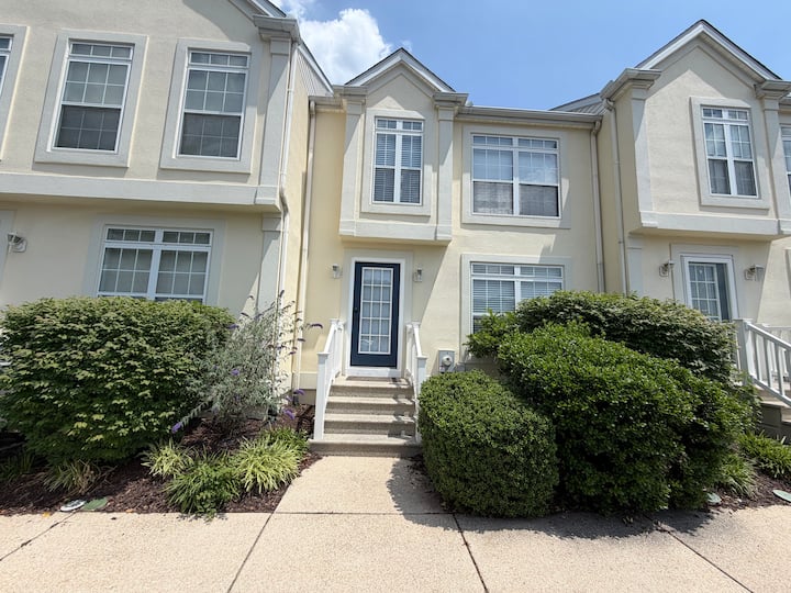 East Rt 1/pool/ Trails/minutes To Sand/comfy Beds! - Lewes, DE