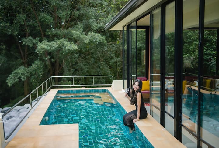 Baan Mangorn The Villa 
4 Bedrooms 4 Bathrooms - Ko Chang