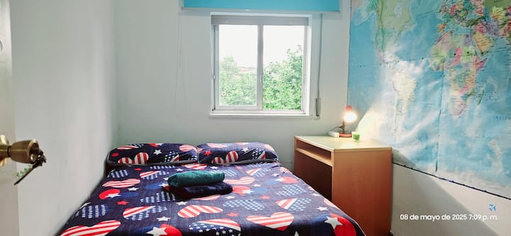 Habitación Individual Cama Grande - Barcelona