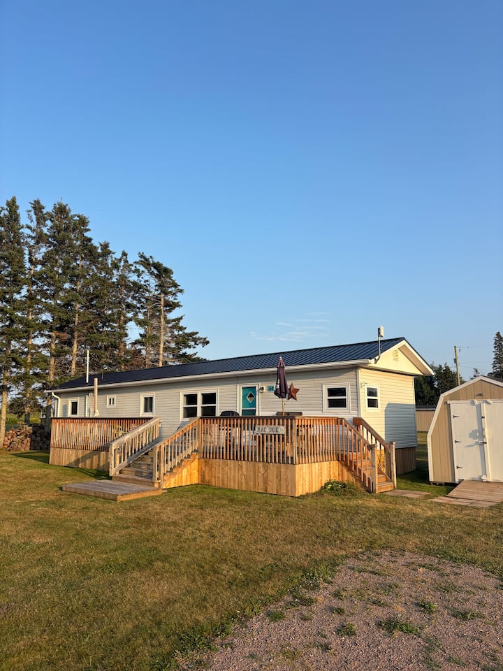 South Shore Pei Cottage - Cornwall, PE, Canadá