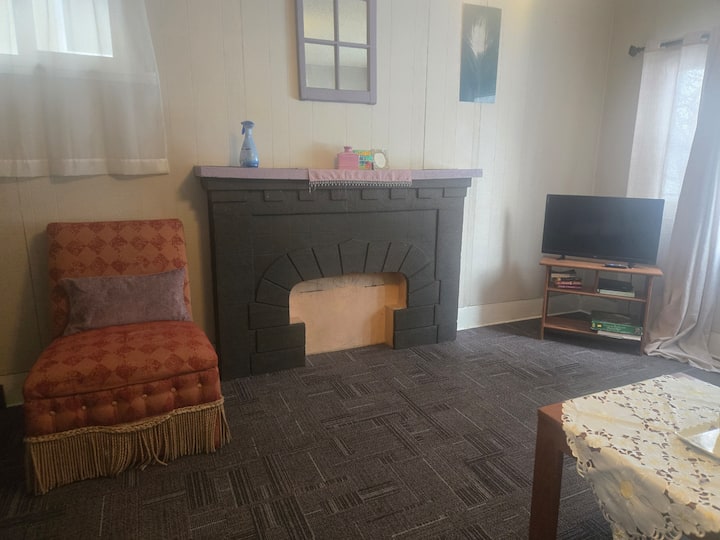 Charming Main Floor Victorian Home - Calgary