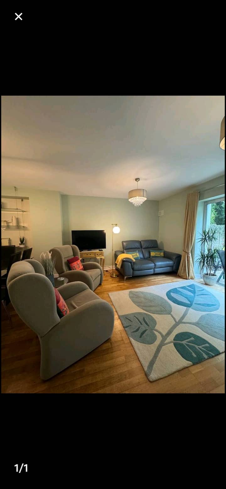 Amazing 3 Bedroom  House In City - Oranmore