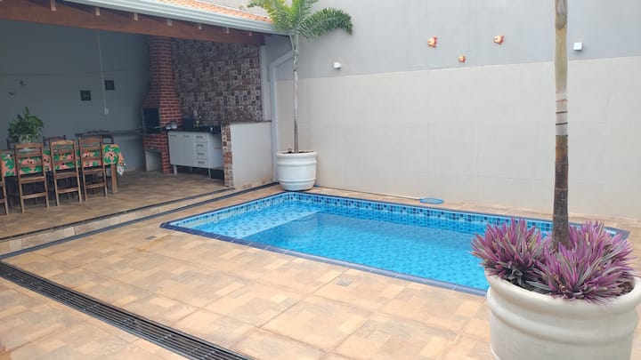"Casa Nascer Do Sol Com Piscina Aquecida Solar" - Olímpia