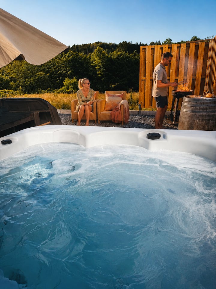 Vernieuwde Charme Bungalow 8p Met Jacuzzi - Houffalize