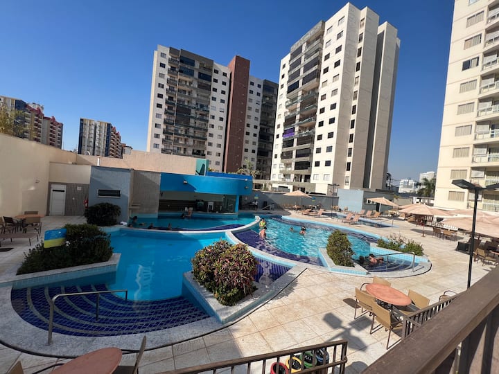 Atrium Thermas Em Frente Ao Singapura Shopping - Caldas Novas