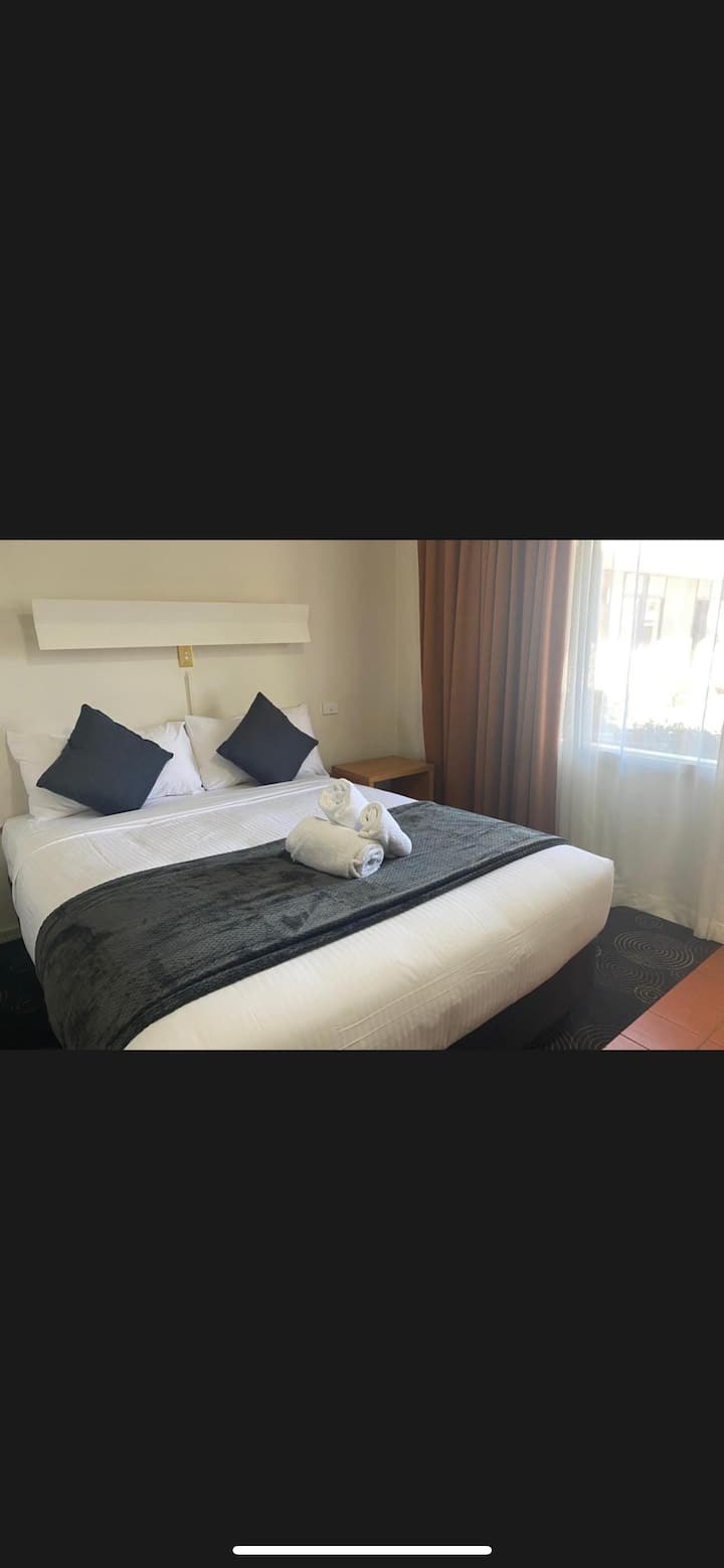 Double Room - Goulburn