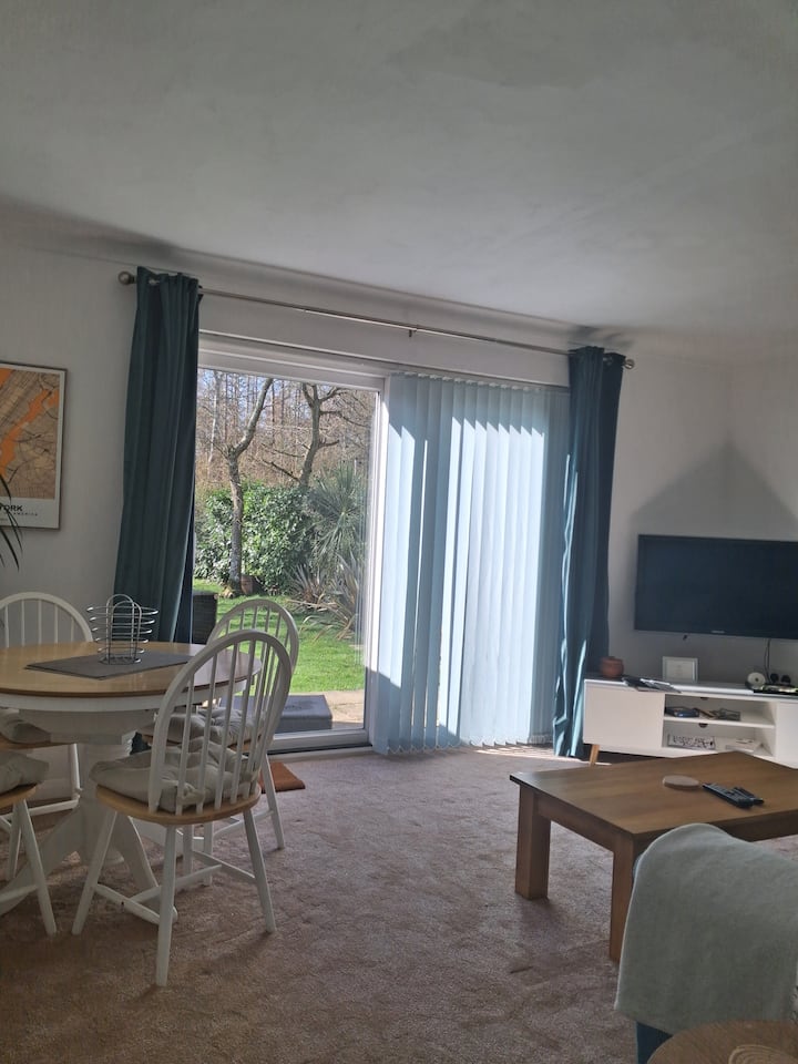 Two Bedroom Self-catering Apartment In Arundel - Arundel