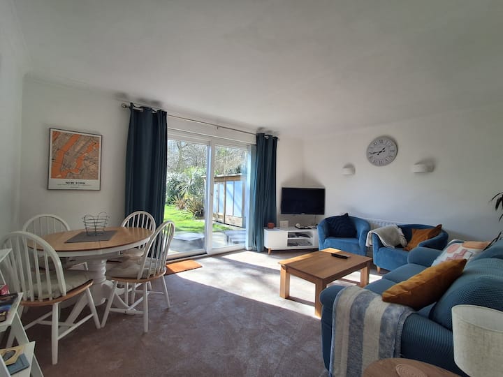 Two Bedroom Self-catering Apartment In Arundel - Bognor Regis