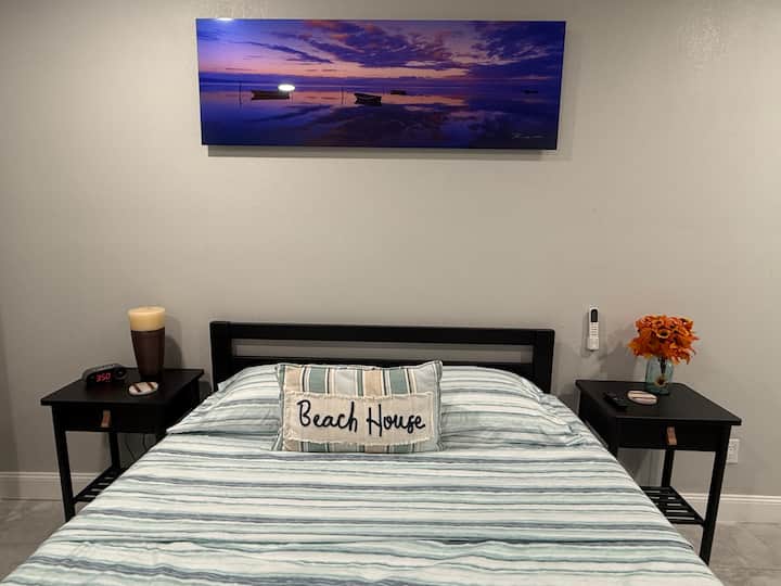 Tiny Beach House - Spring Hill, FL
