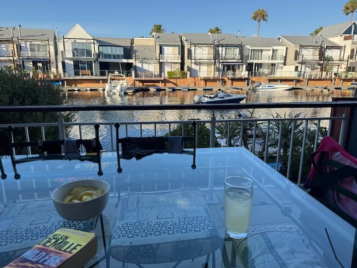 Gorgeous Marina House On The Island, Quays. - Knysna