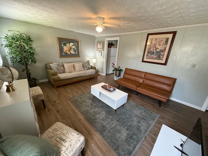 Cozy 1br Retreat | Peaceful Stay W/ Smart Tv / Vsu - Valdosta, GA
