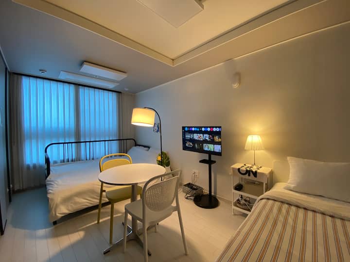 J에게 {연박 할인} 12시 퇴실𖤐 동성로&중앙로역/시티뷰/넷플/에어드레서 - Corée du Sud