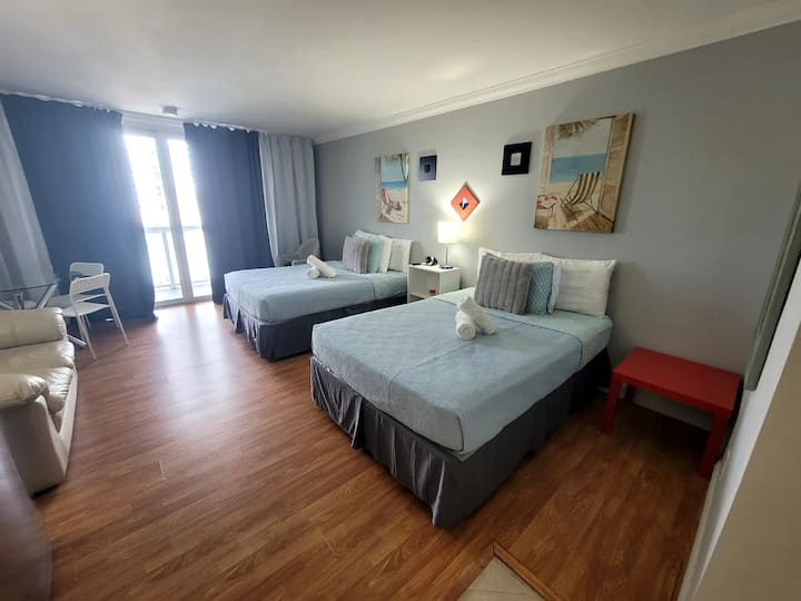 Estudio Con Balcón Vista A La Bahía Str-01721 - Sunny Isles Beach, FL