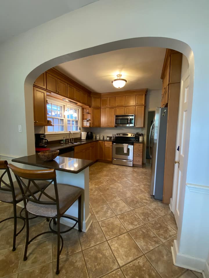 Great Walkable Location, Spacious, Amenities - Lexington, KY