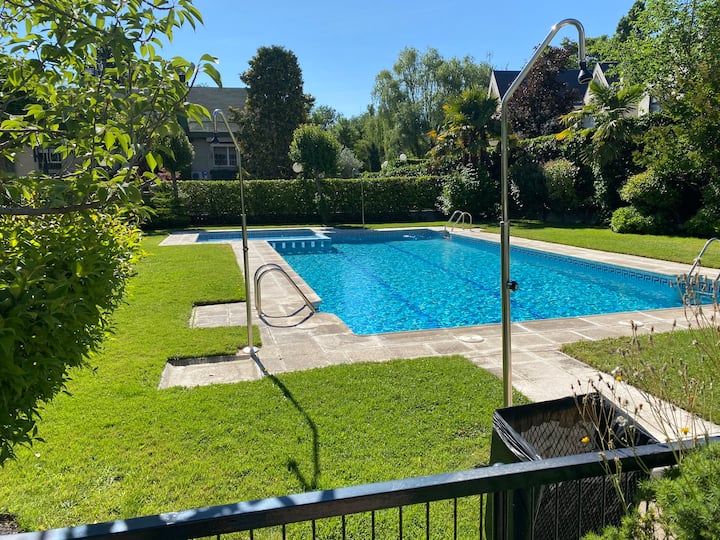Green Home: Chalet With Pool In Madrid - Las Rozas de Madrid