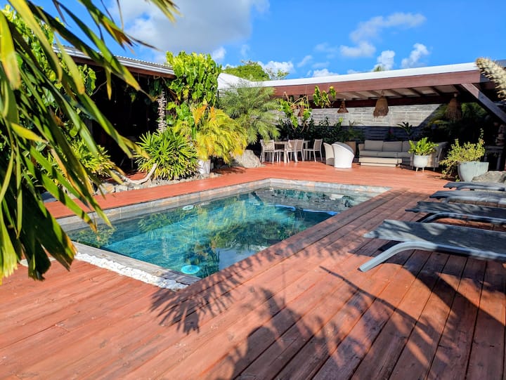 Villa Boischic, 4chambres, 4sdb, Jacuzi, Baby-foot - Guadeloupe