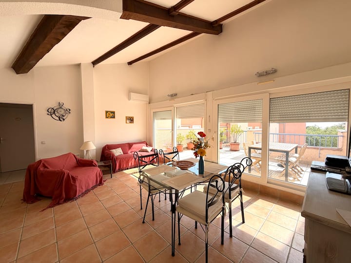 Appartement En Plein Cœur De Saint Aygulf - Fréjus