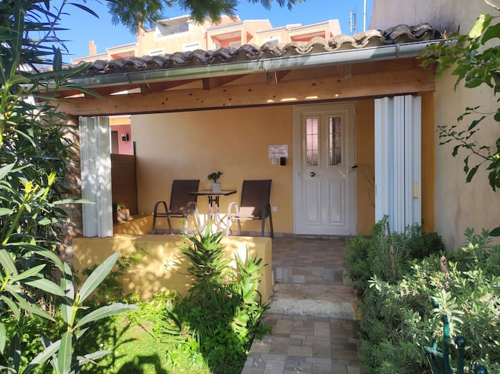 The Gardener's Little House - Corfú